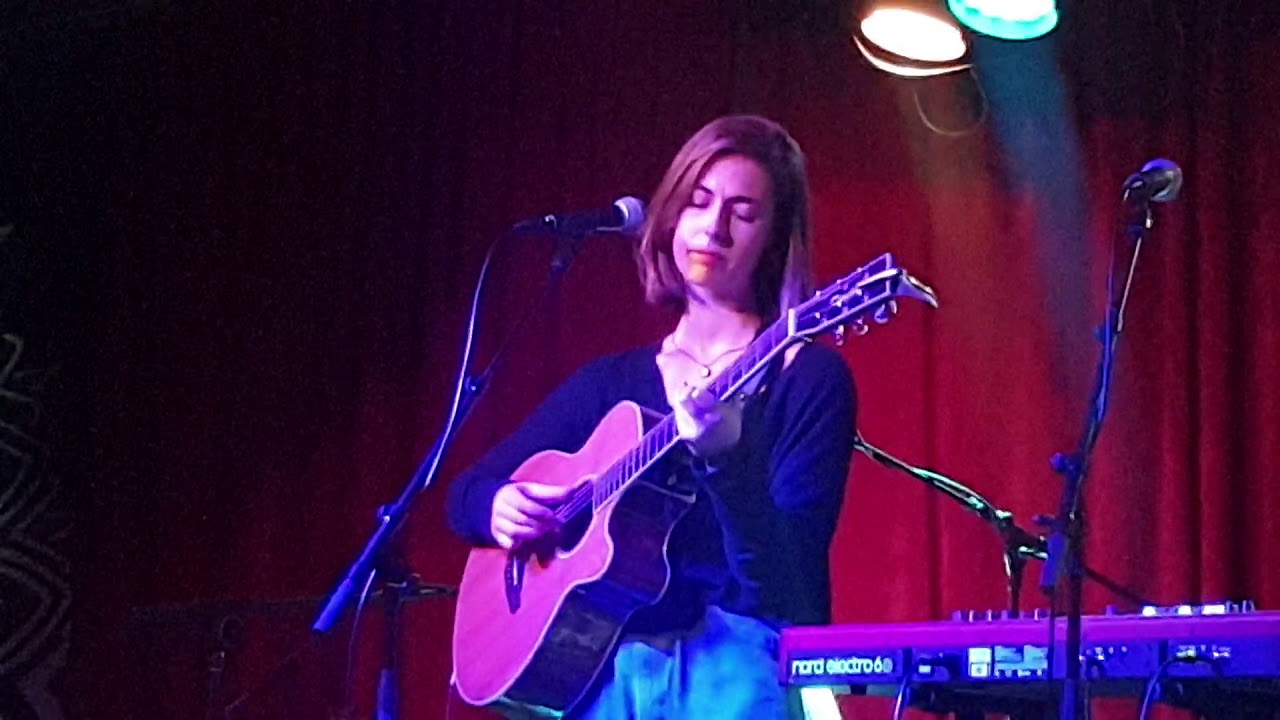 Melanie Baker live at The Finsbury London 25/11/2019 - YouTube