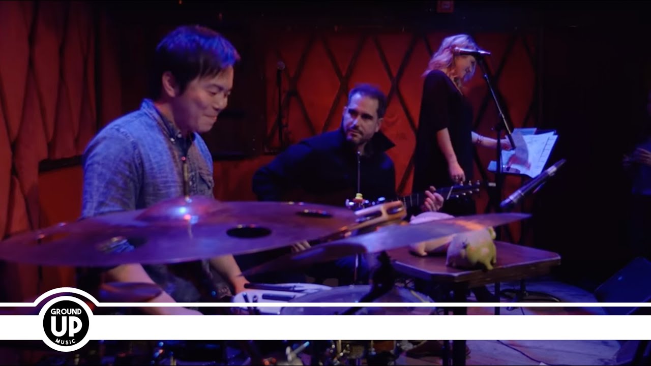 Charlie Hunter Trio feat. Lucy Woodward & Keita Ogawa “Can’t Let Go ...