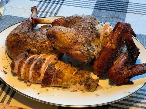 RECTEQ RT700 Smoked Turkey - Spatchcocked, Brined, Injected - YouTube
