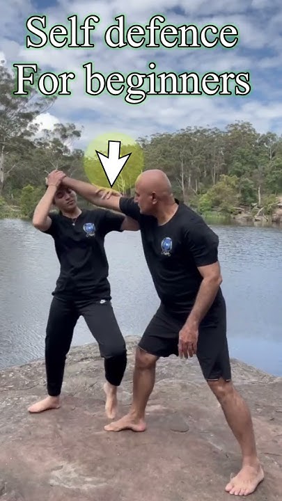 How to defend yourself / self defence for beginners - YouTube