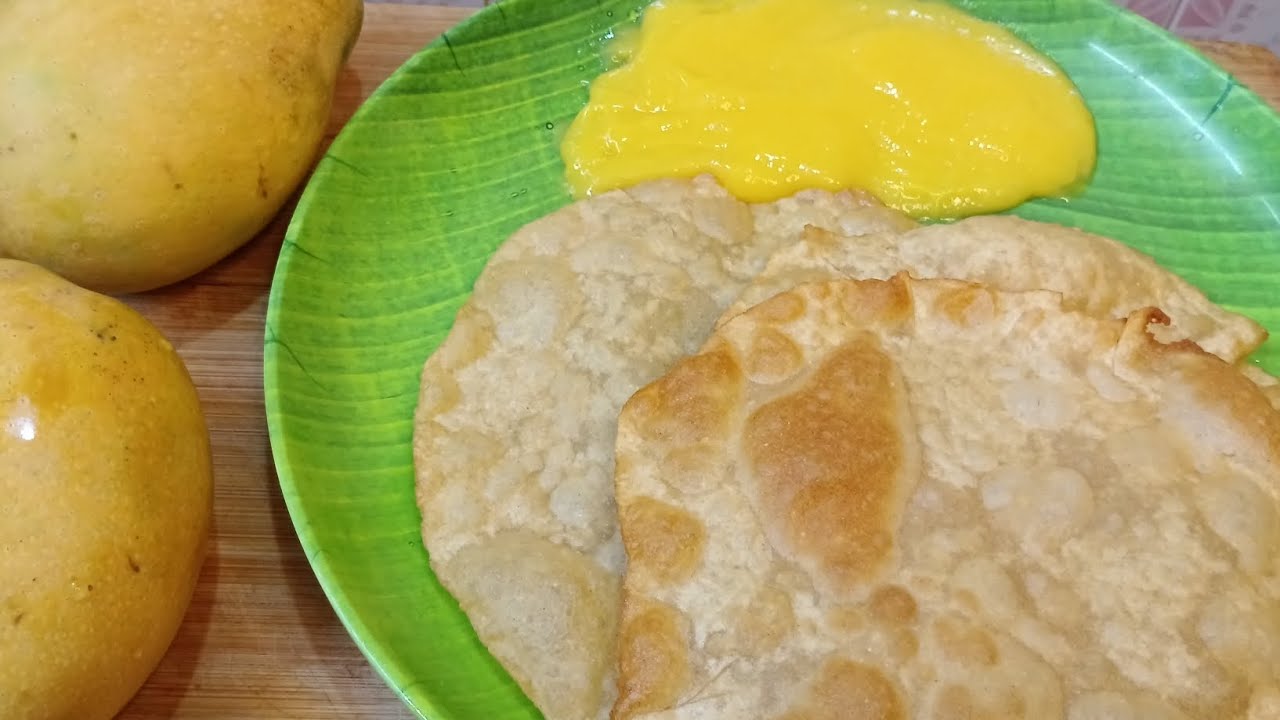 Mango pury with puri 😘#telugu #breakfast #youtube #mango #viralvideo ...