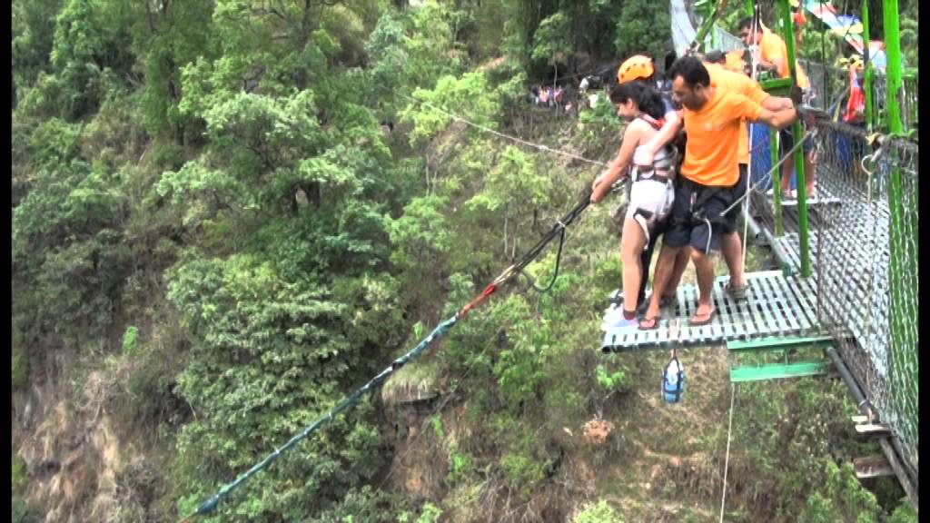 Tandem Swing at The Last Resort - YouTube