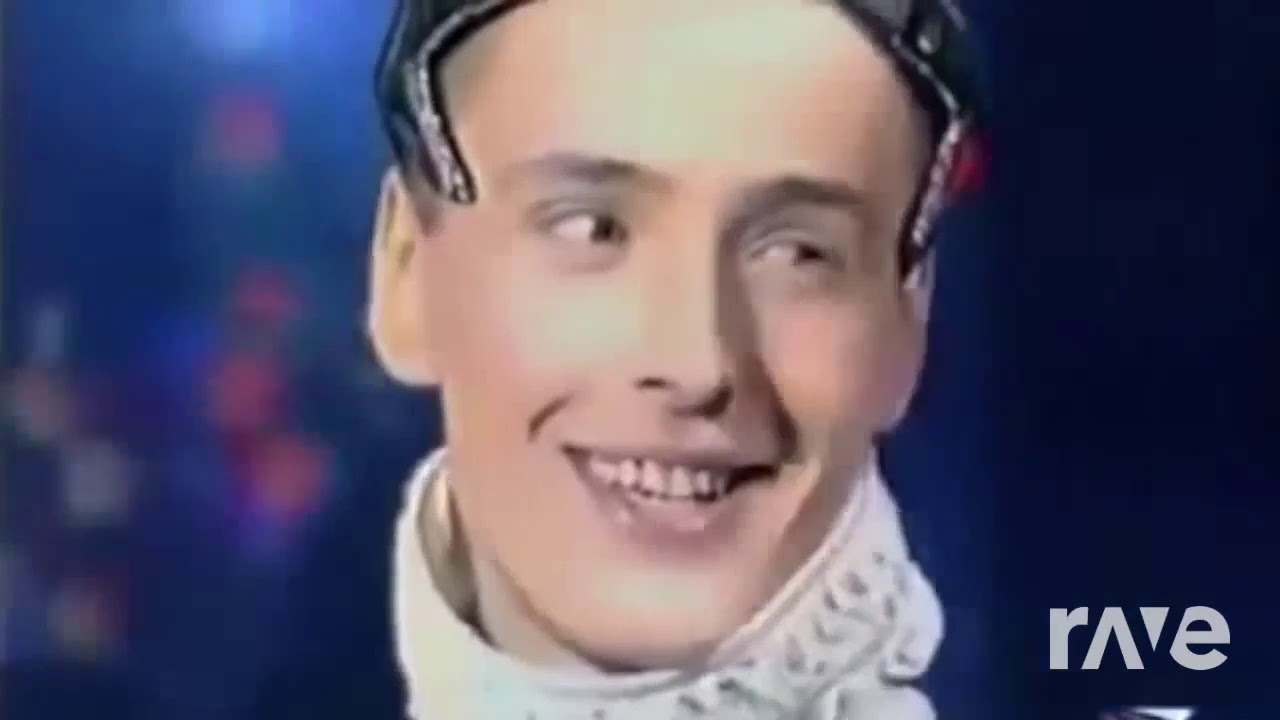 Machine Drum Bedrum - Weird Russian Singer & Wintergatan | RaveDj - YouTube