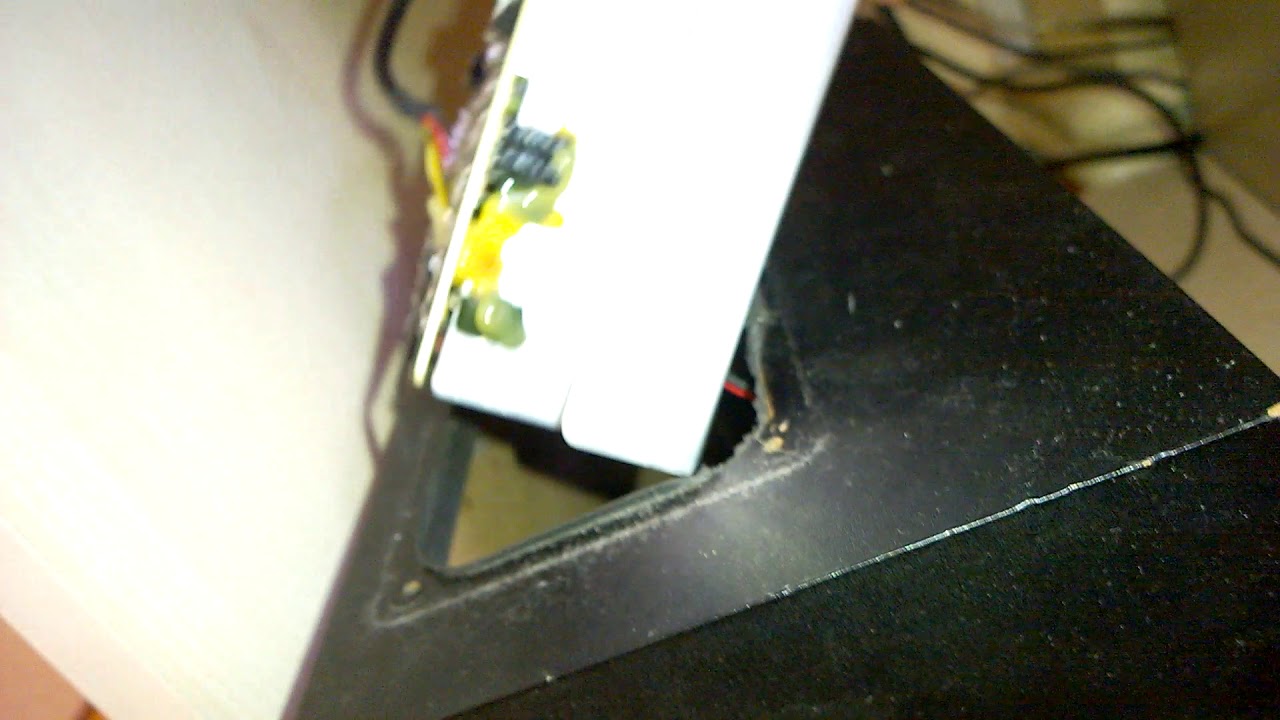 Creative A500 Bas Kutusunun İçi - YouTube