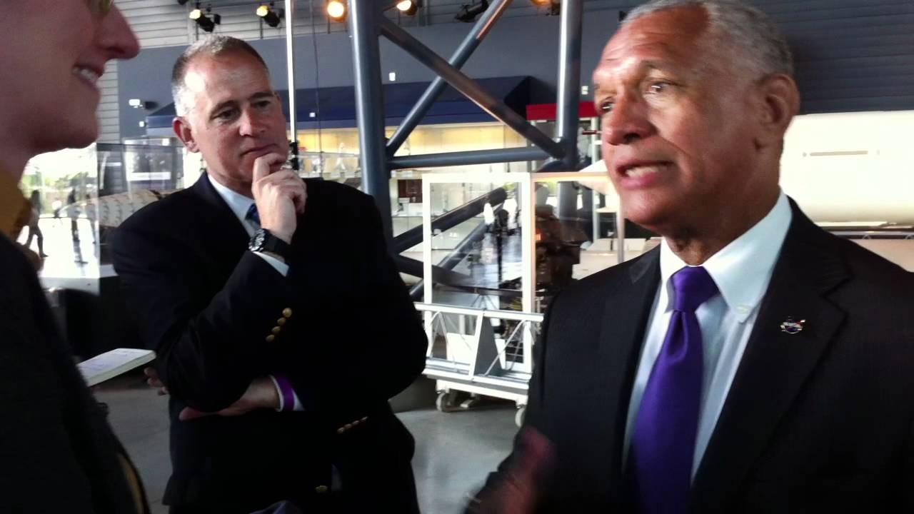 Charlie Bolden, NASA Administrator (2012) - YouTube