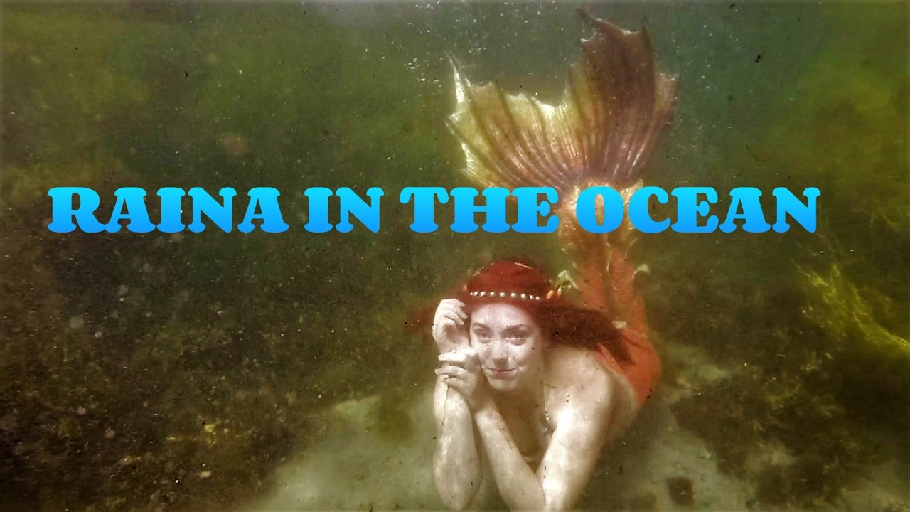 Raina Mermaid Plays in the Atlantic - YouTube
