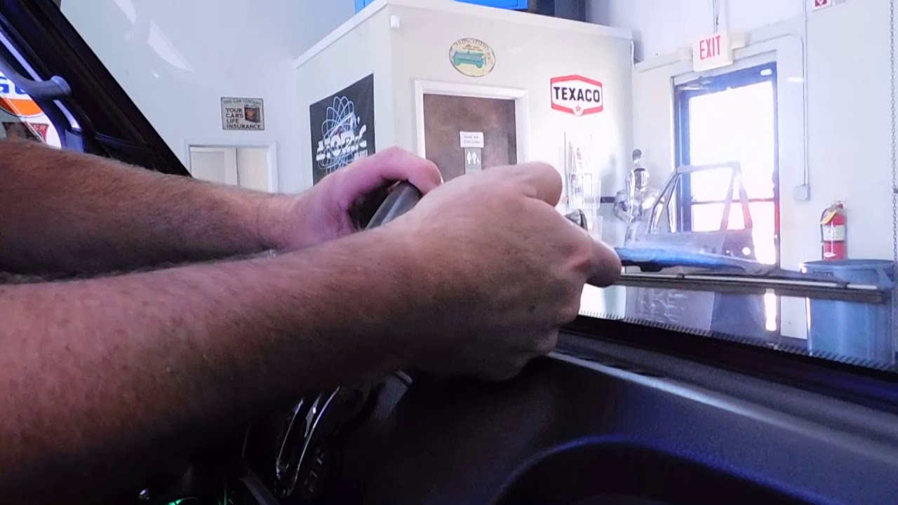 Atomic Electric Vehicles Coupe - YouTube