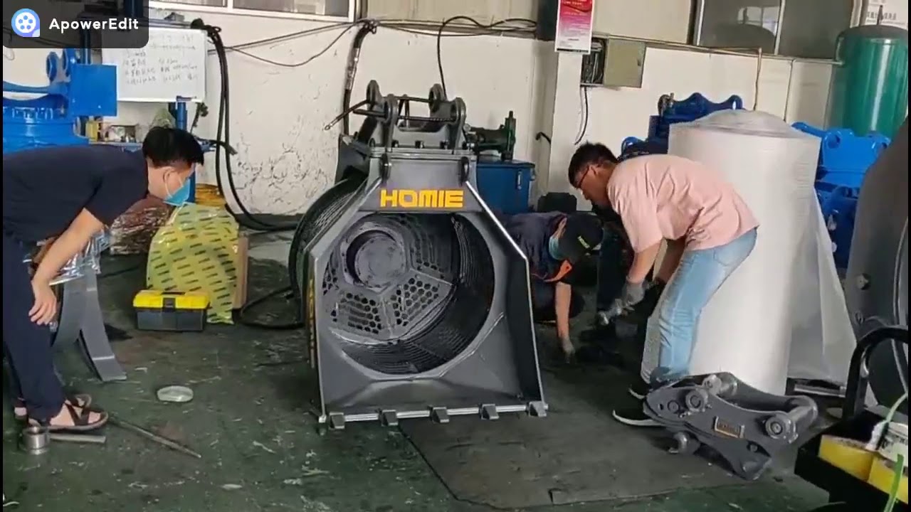 HM04 Screening Bucket for 6-8 Ton Excavator Use. - YouTube