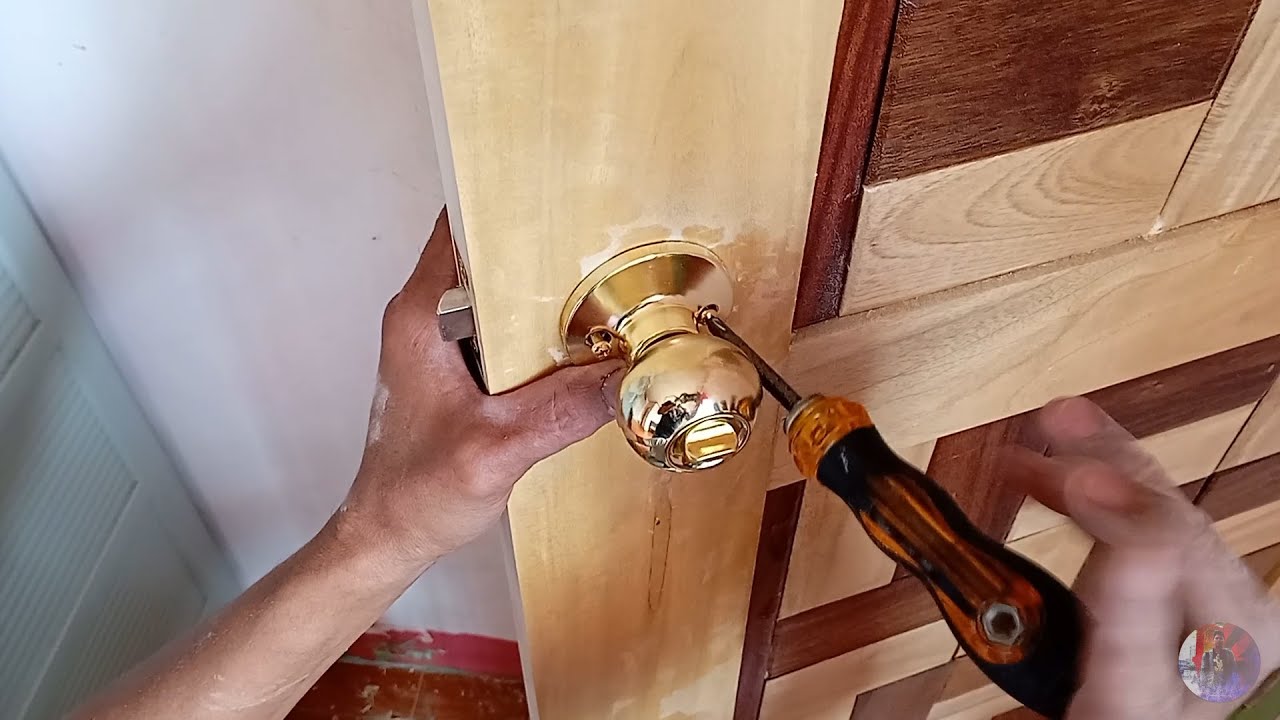 PANEL DOOR INSTALLATION | DELIVERY AT PAGKAKABIT NG PINTO | WOODWORKING ...
