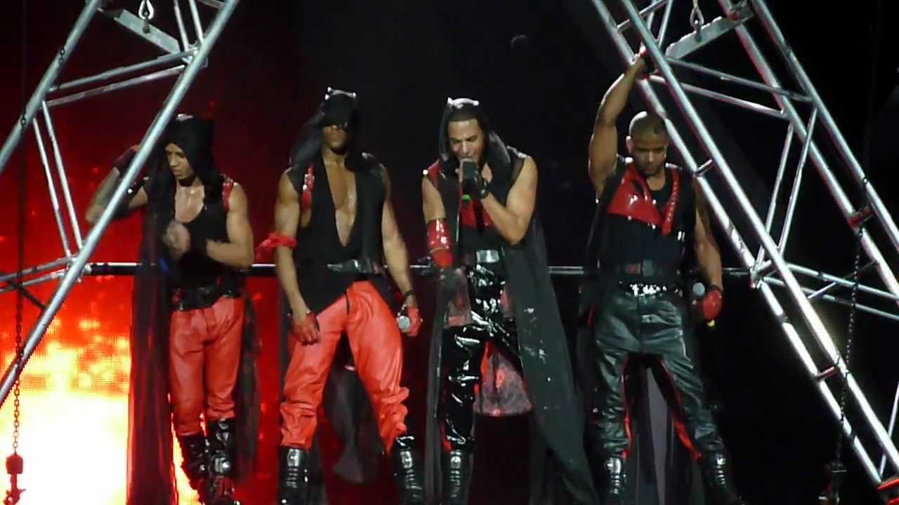 JLS - Outta This World - 4D Tour 23/3/12 O2 Arena - YouTube