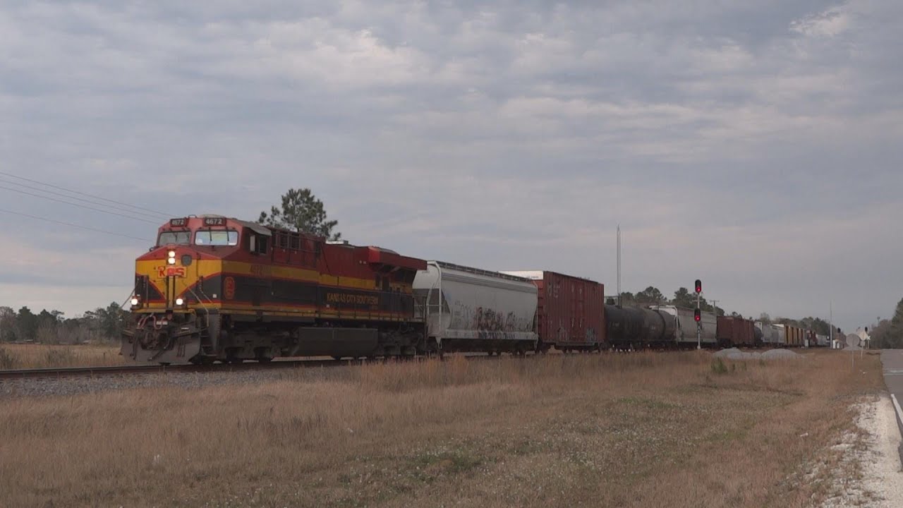 KCSM 4672 / DeQuincy, Louisiana - YouTube