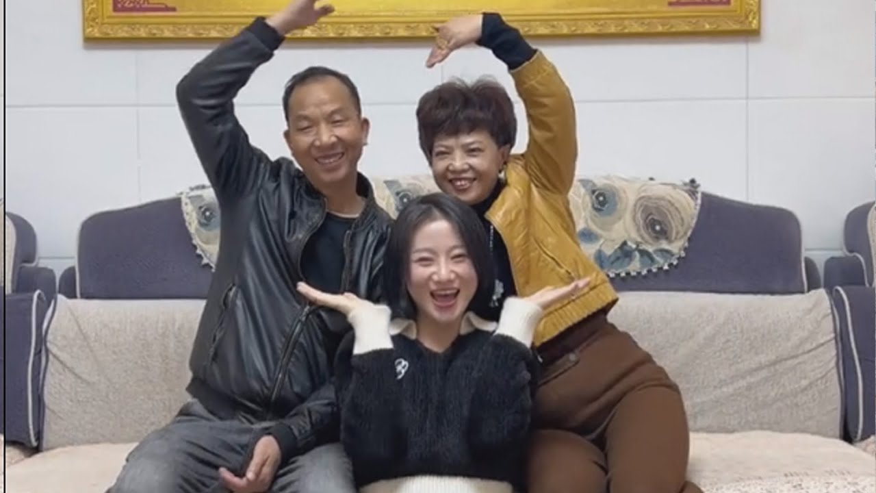 只要我不尴尬，尴尬的就是别人#家庭 #搞笑 #快乐 - YouTube