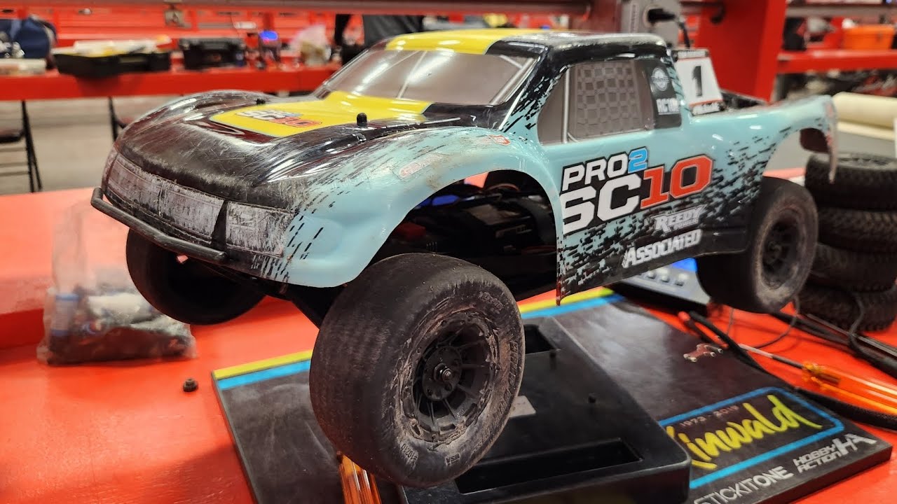 Team Associated Pro2 SC10 Practice session at Hobby Action Raceway ...
