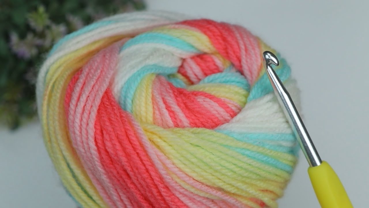 Check out this unique crochet pattern - it's unlike anything I've seen ...