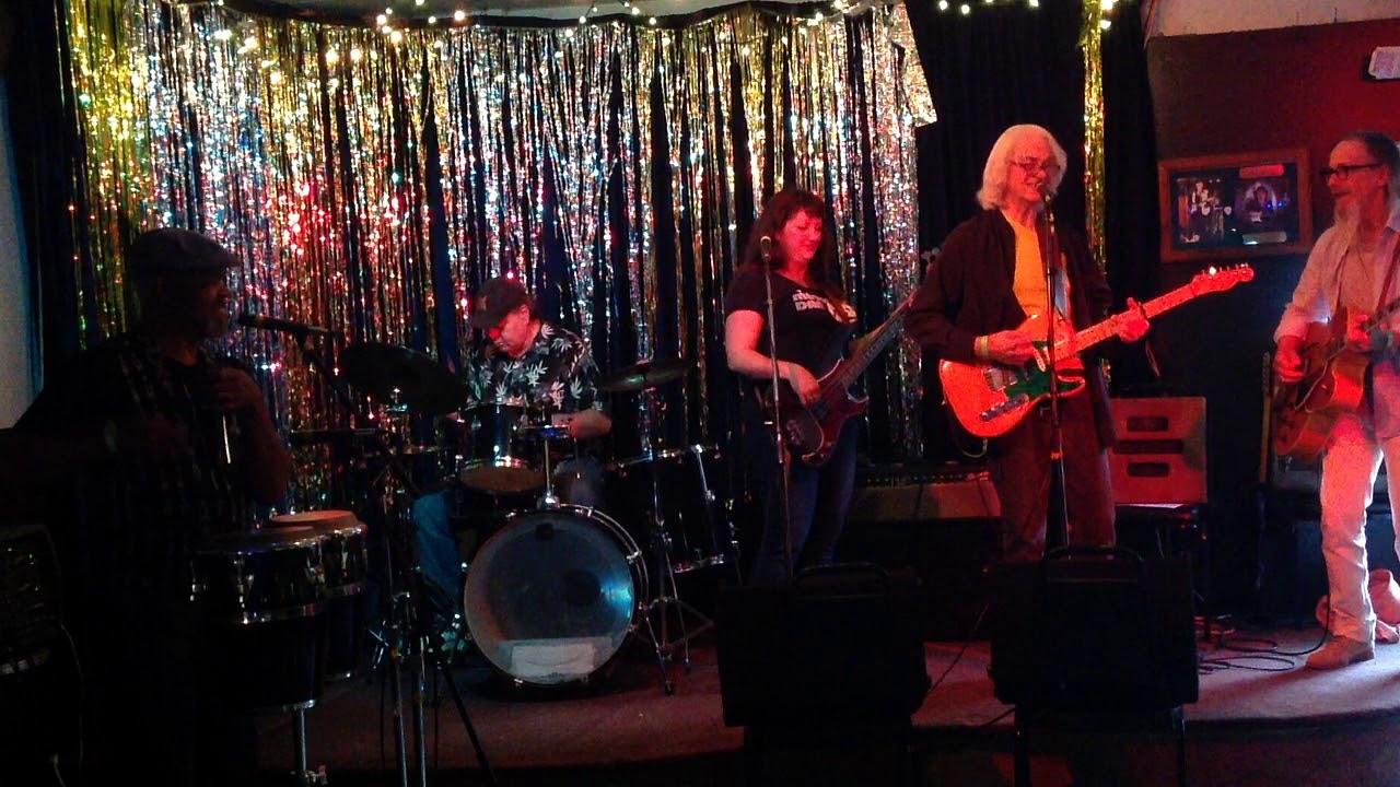 Mark Whitman Band with Pat Hewitt, Jimmy Bee and Melany Owen - YouTube