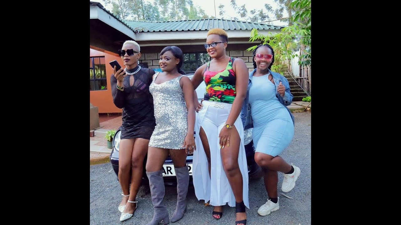 Aqueeno Chogo dancing for RAILA ODINGA - YouTube