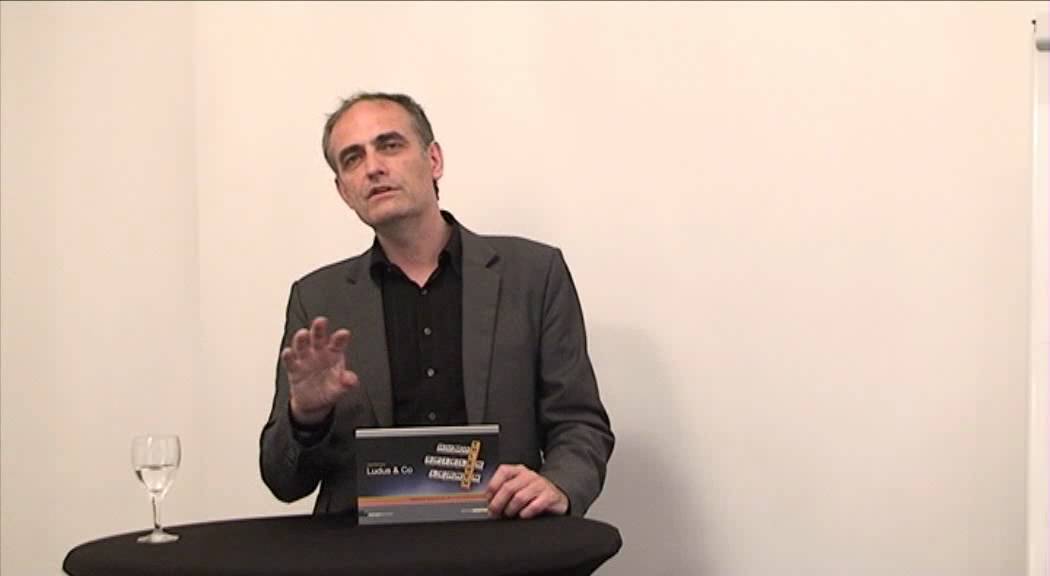 Ludus & Co: Axel Rachow über seine Spielesammlung - YouTube