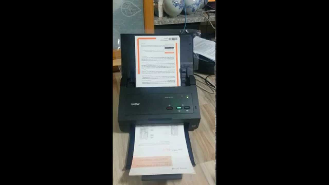 Brother ADS-2100 Scanner - YouTube