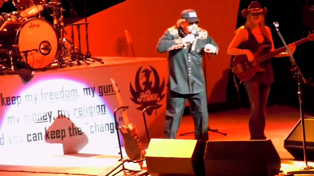 Hank Williams Jr. "Family Tradition" Cherokee, NC 9/3/10 - YouTube