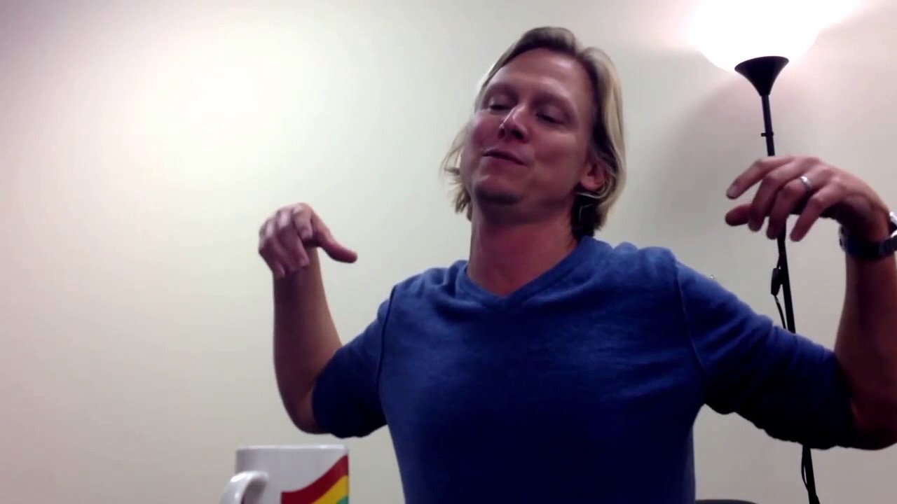 Phil Klemmer Teases Season 1 of DC's Legends of Tomorrow - YouTube