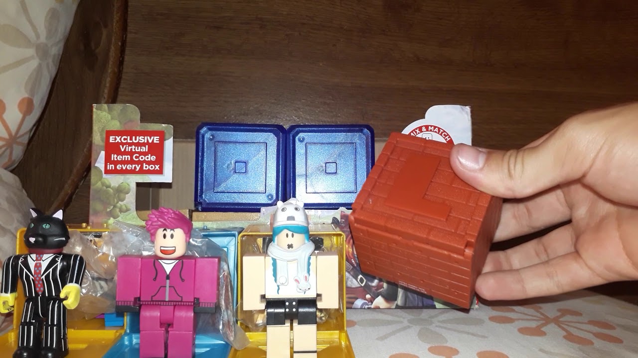 Nuevas cajas sorpresa de roblox🎉 - YouTube