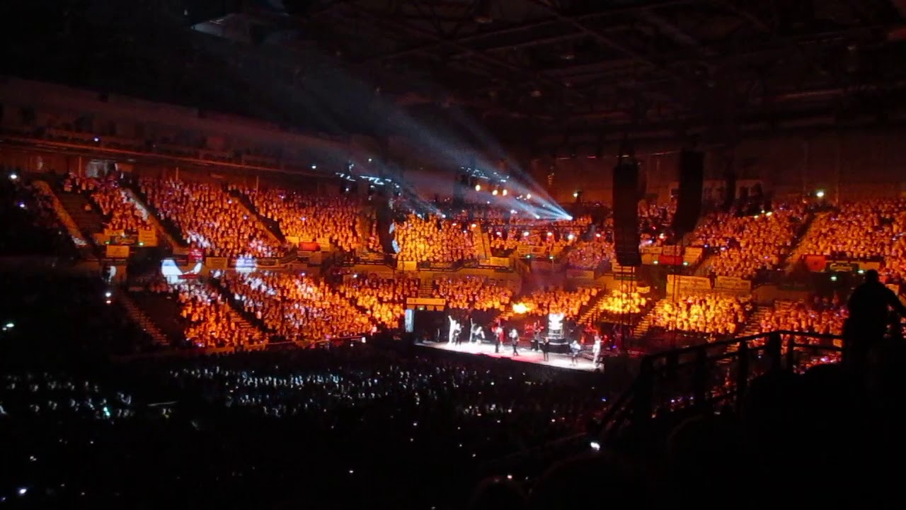 Young voices YW 2019 Sheffield FLYDSA Arena Greatest show finale - YouTube