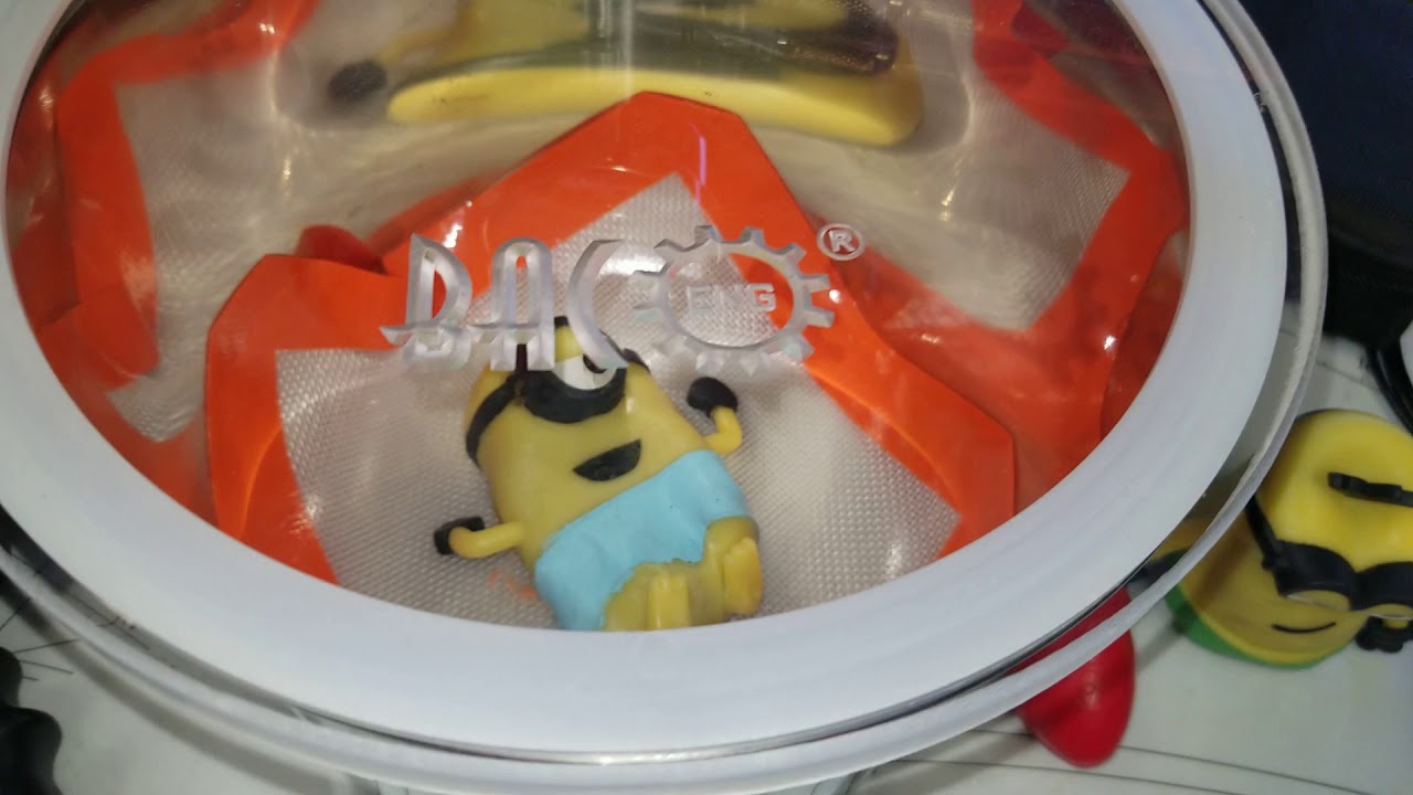 Minion in a vacuum chamber. - YouTube