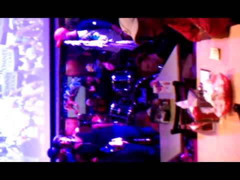Keith Angelo Special Guest at Wow Wingery - YouTube