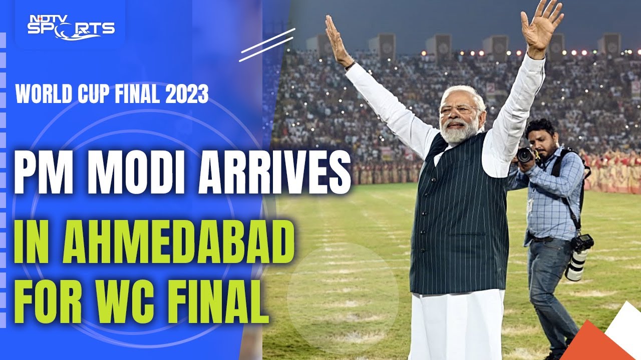 PM Modi Arrives In Ahmedabad As Cricket World Cup Final Underway - YouTube