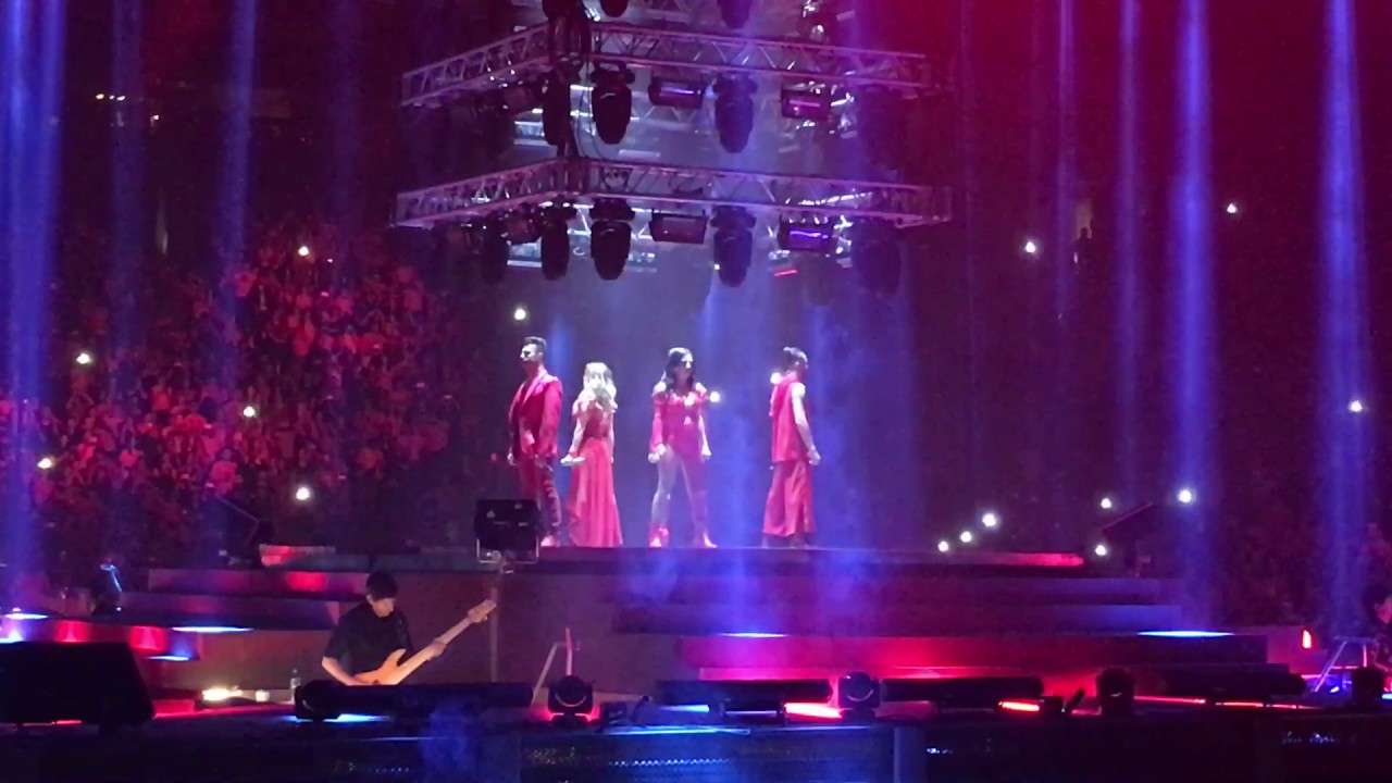 OV7 "Enloqueceme" "90s Pop Tour" #Monterrey - YouTube