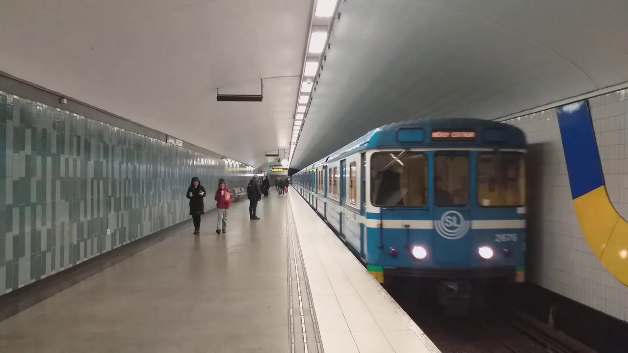 C6 Tunnelbana Mot Mörby Centrum Vid Aspudden. #CXÄRBÄST - YouTube