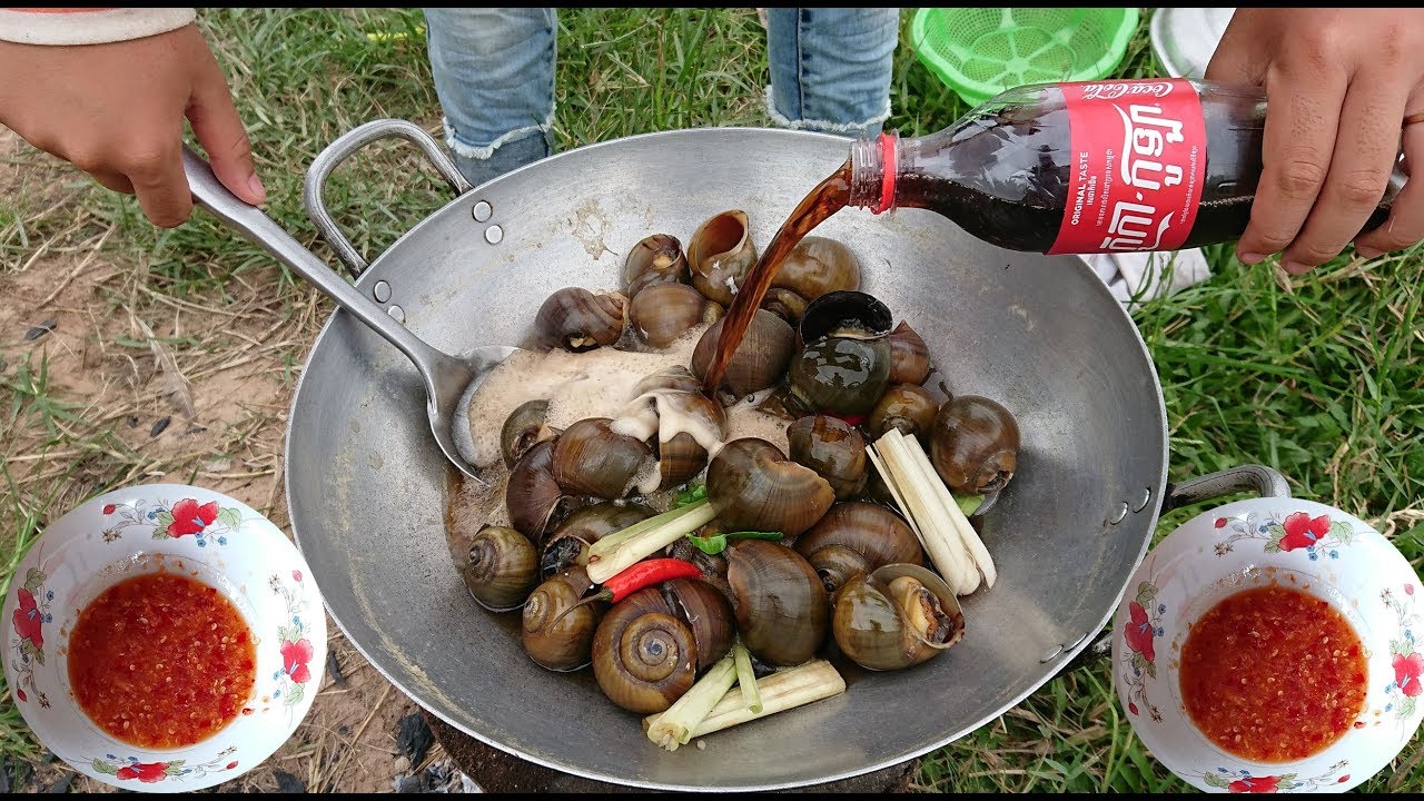 Wow! Amazing Girl Cooking Snail With Coca Cola - How To Cook Snail In ...