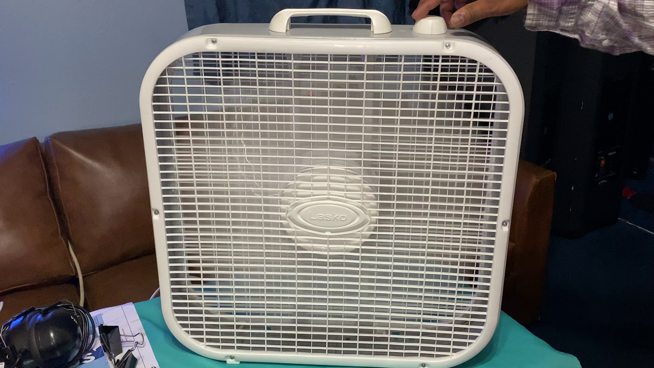 Cheap Garbage 3733 box fan - YouTube