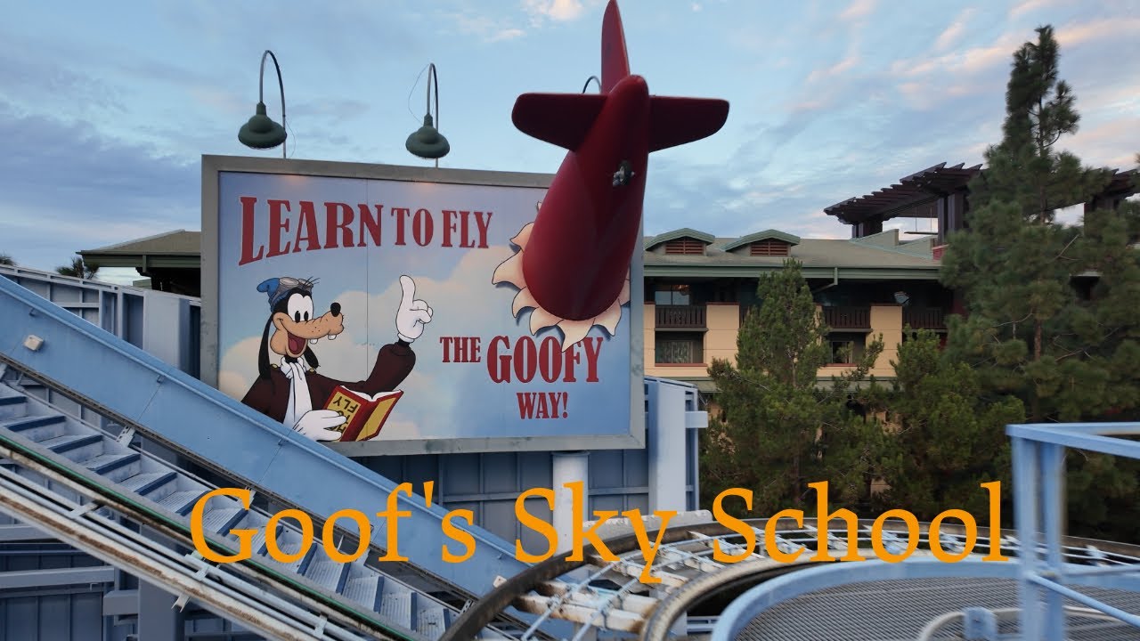 Goofy’s Sky School @Disneyland - YouTube