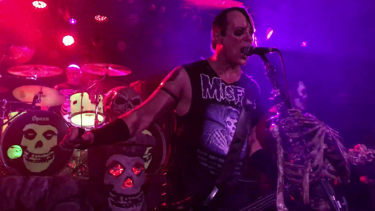 the misfits - we are 138 - the roxy - nov 15 2015 - YouTube