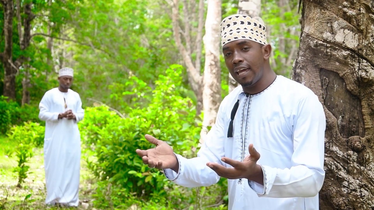 Juma Faki Vs Faki mbarouk- Ubaguzi Official video - YouTube