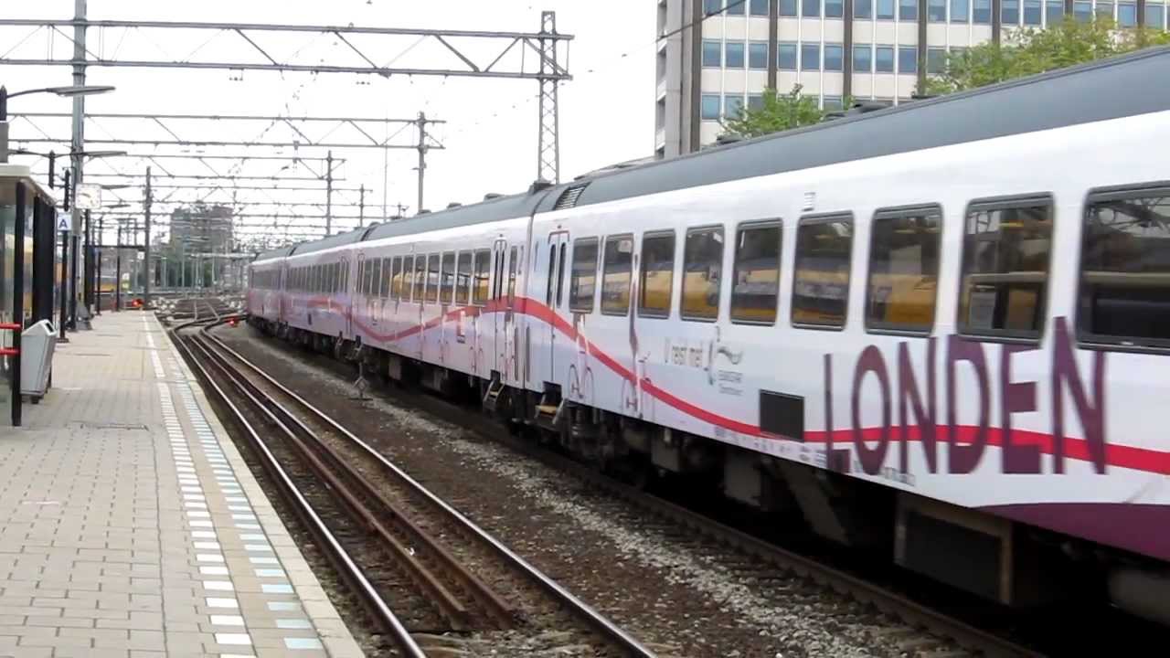 Intercity train Amsterdam - Bruxelles hauled by SNCB / NMBS 28 at ...