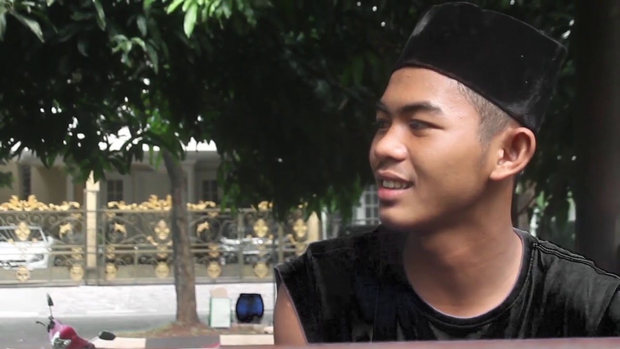 TRAILER FILM "KABAYAN PERGI KE KOTA" - YouTube
