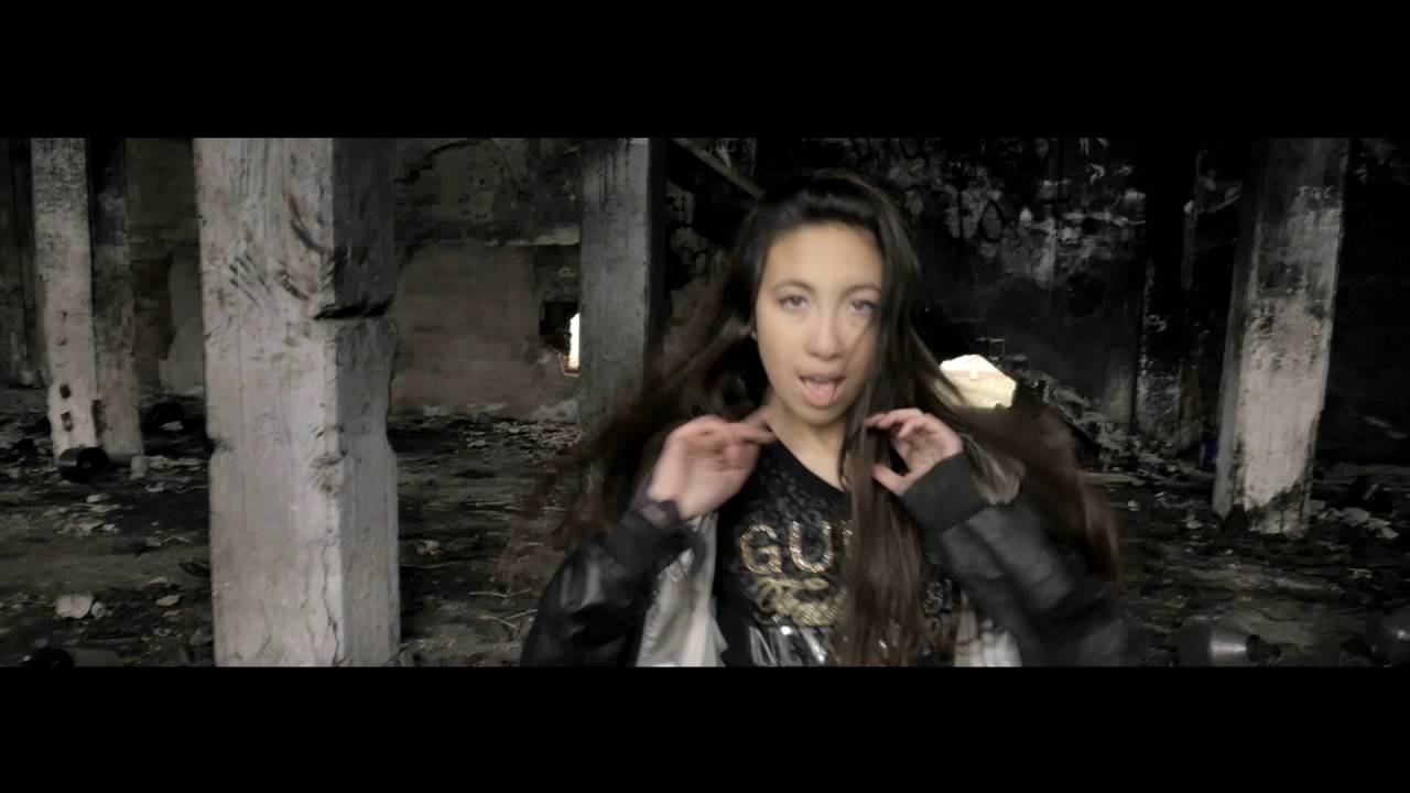 Abril Alanis - LET´S DANCE ( Video de 15 ) - YouTube