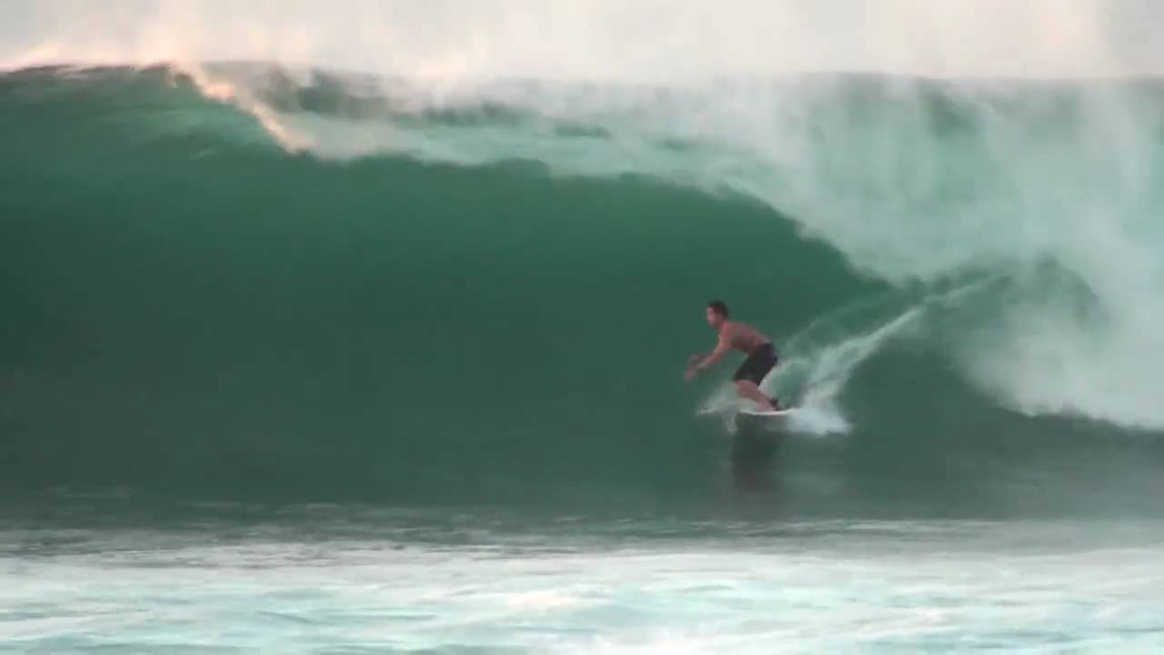 Hawaii Surf: Rocky Rights - Gas Chambers - YouTube