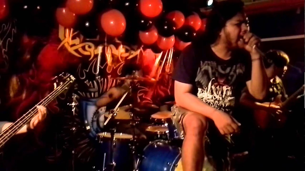 Redneck - Standing on Stage @ Immortal Bar - YouTube