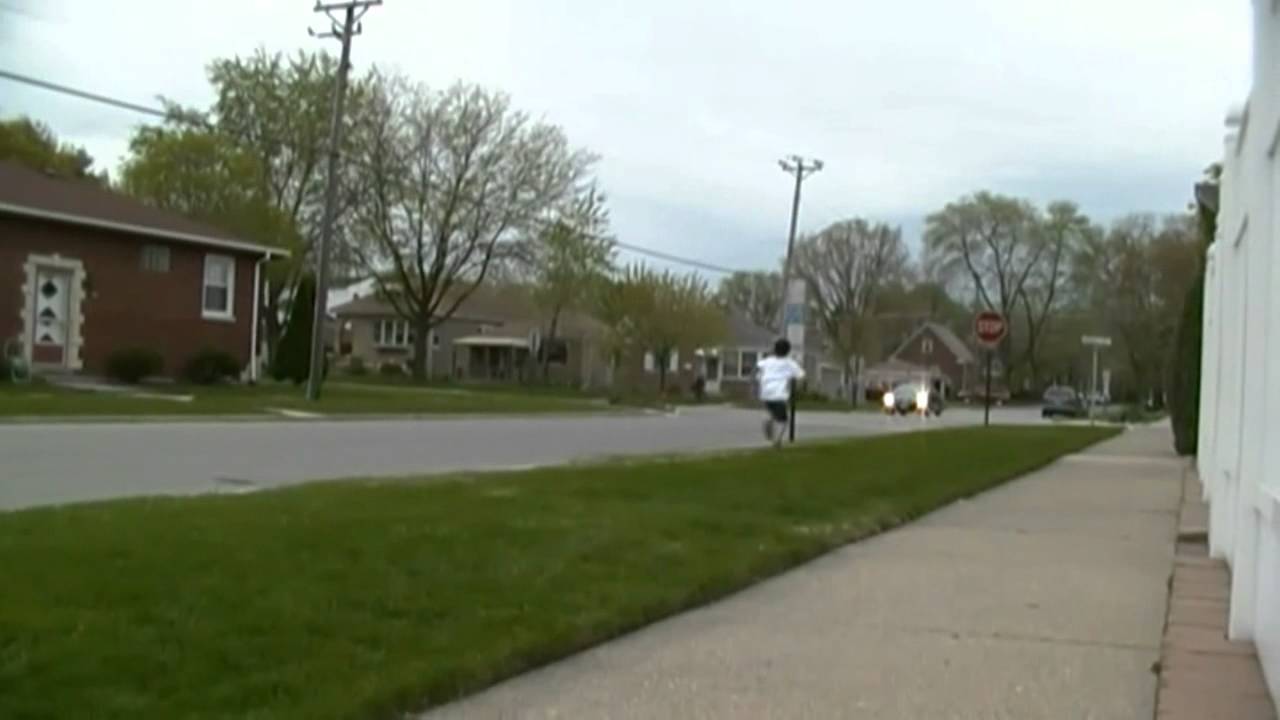 SIGN-ING (Running into signs) - YouTube