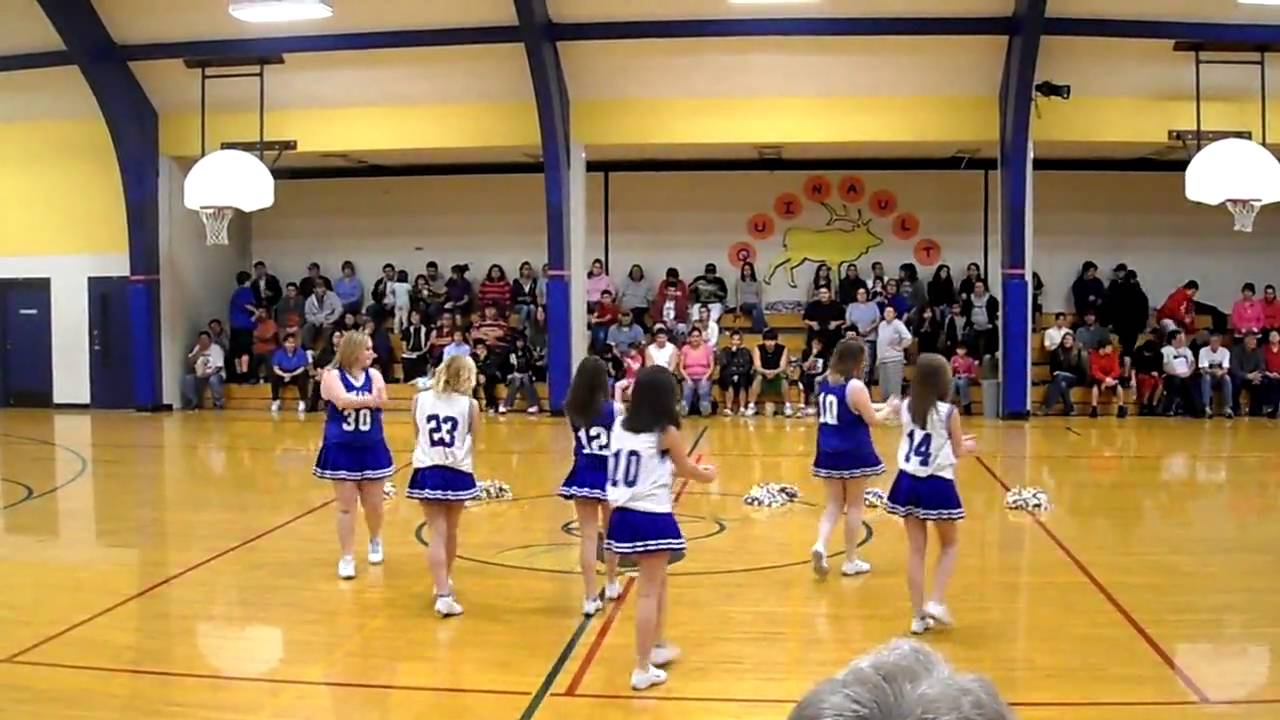 QHS Cheer Dance 2010! :) - YouTube