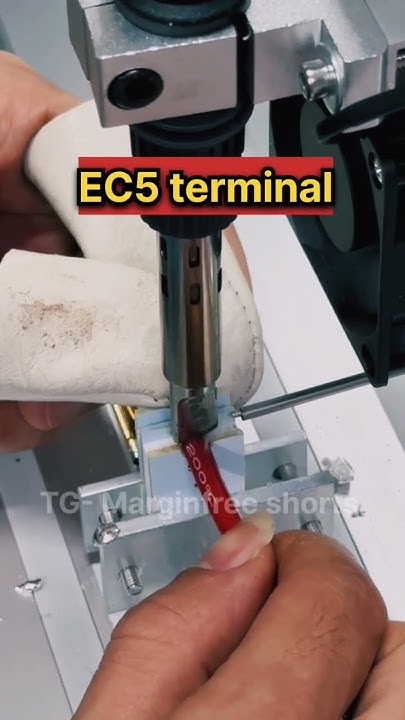 Soldering EC5 Terminal - YouTube
