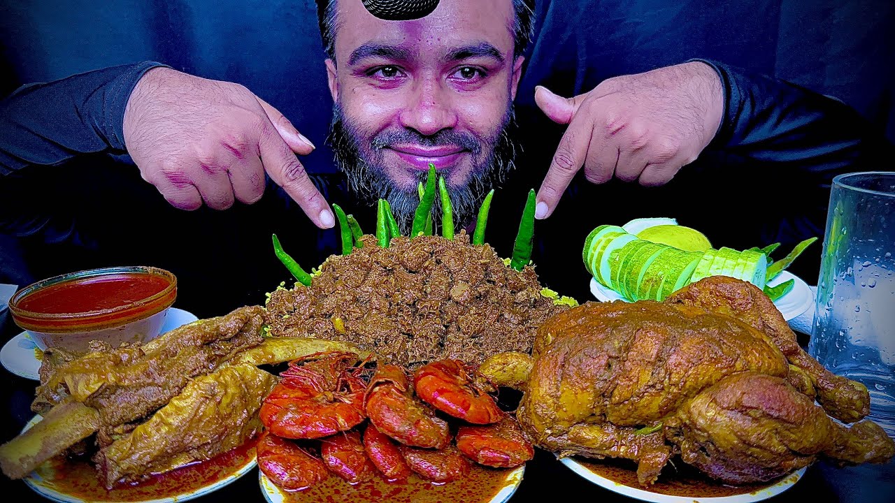 Eating Mutton Boti Curry Prawn Curry Mutton Rogan Josh Full Chicken ...