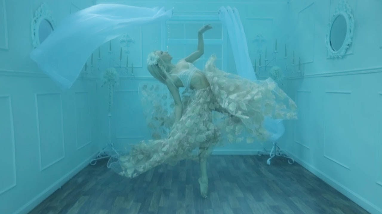 Stunning Underwater Fantasy Rooms - YouTube