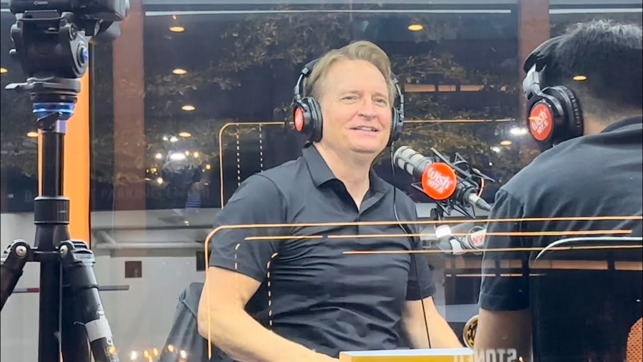 Rex Smith • Simply Jessie • Wish 107.5 • Wish Bus • Live at Eastwood ...