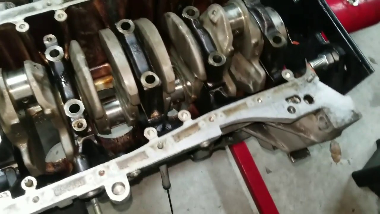 Rebuilding b18b1: DC2 Integra project series - YouTube