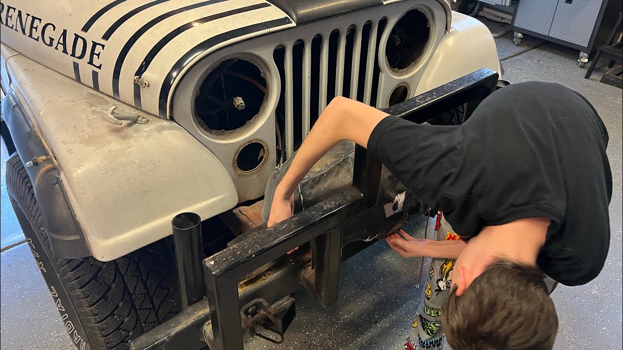 Jeep Peep #3 - Teardown Day 1 - YouTube