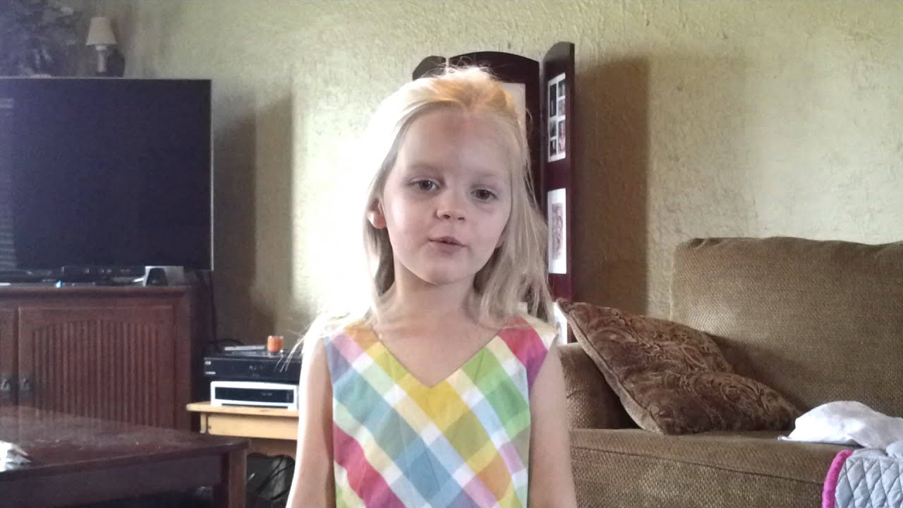 Jaycee singing Glory Hallelujiah - YouTube